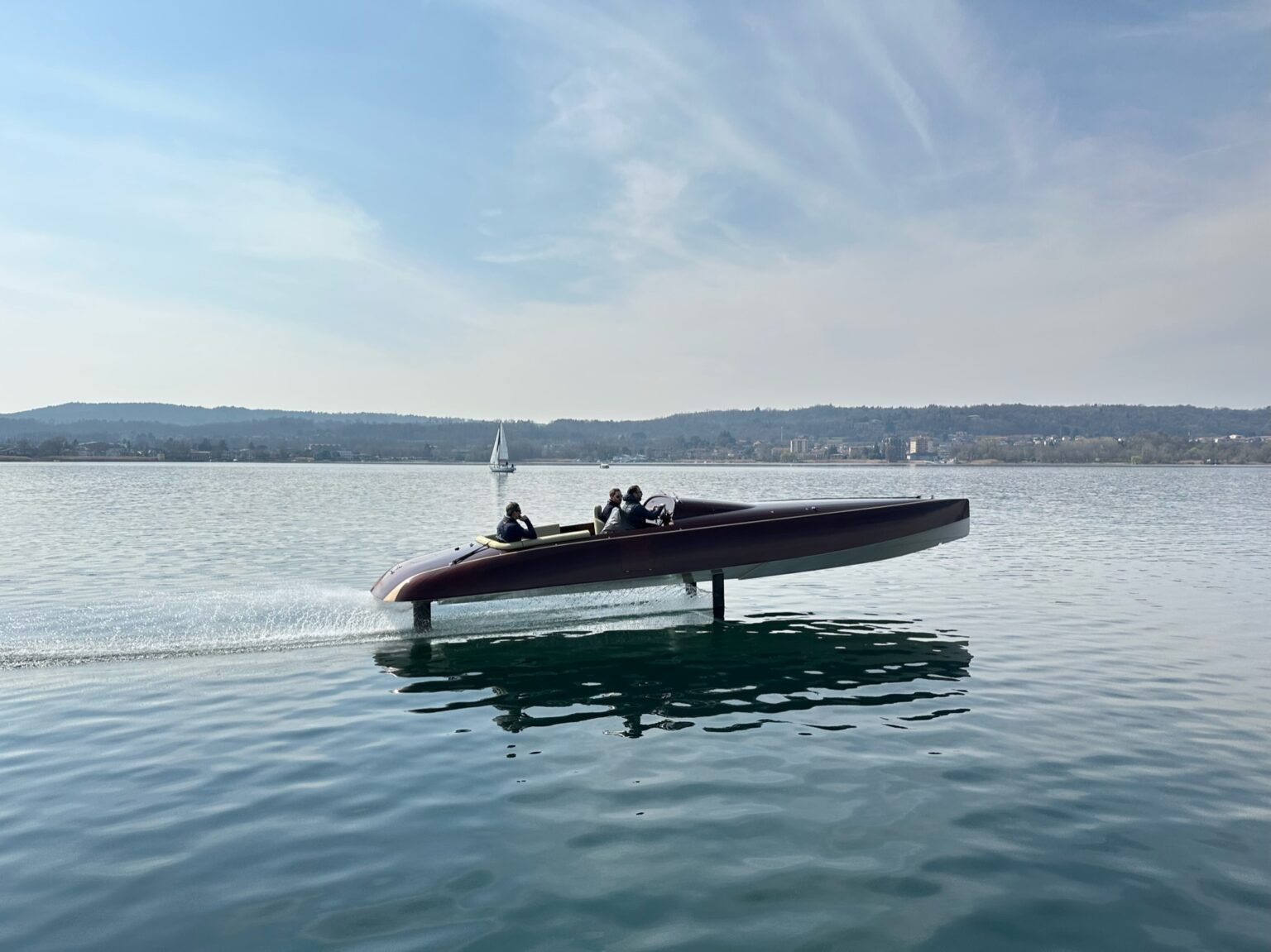 Equipmake supplies e-drivetrain for Spirit Yachts and BAR Technologies ...