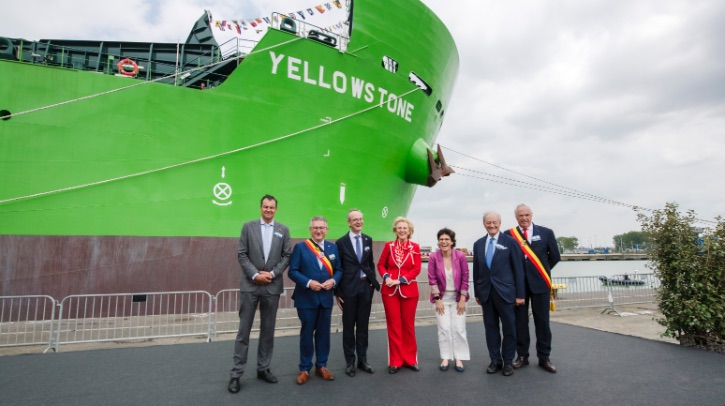 DEME adds industry’s first dual-fuel fallpipe vessel to its fleet ...